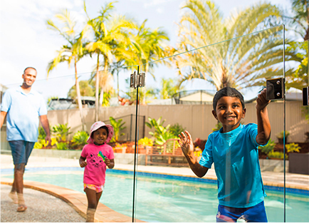 Frameless Glass Pool Fencing | Birmingham Mauritius